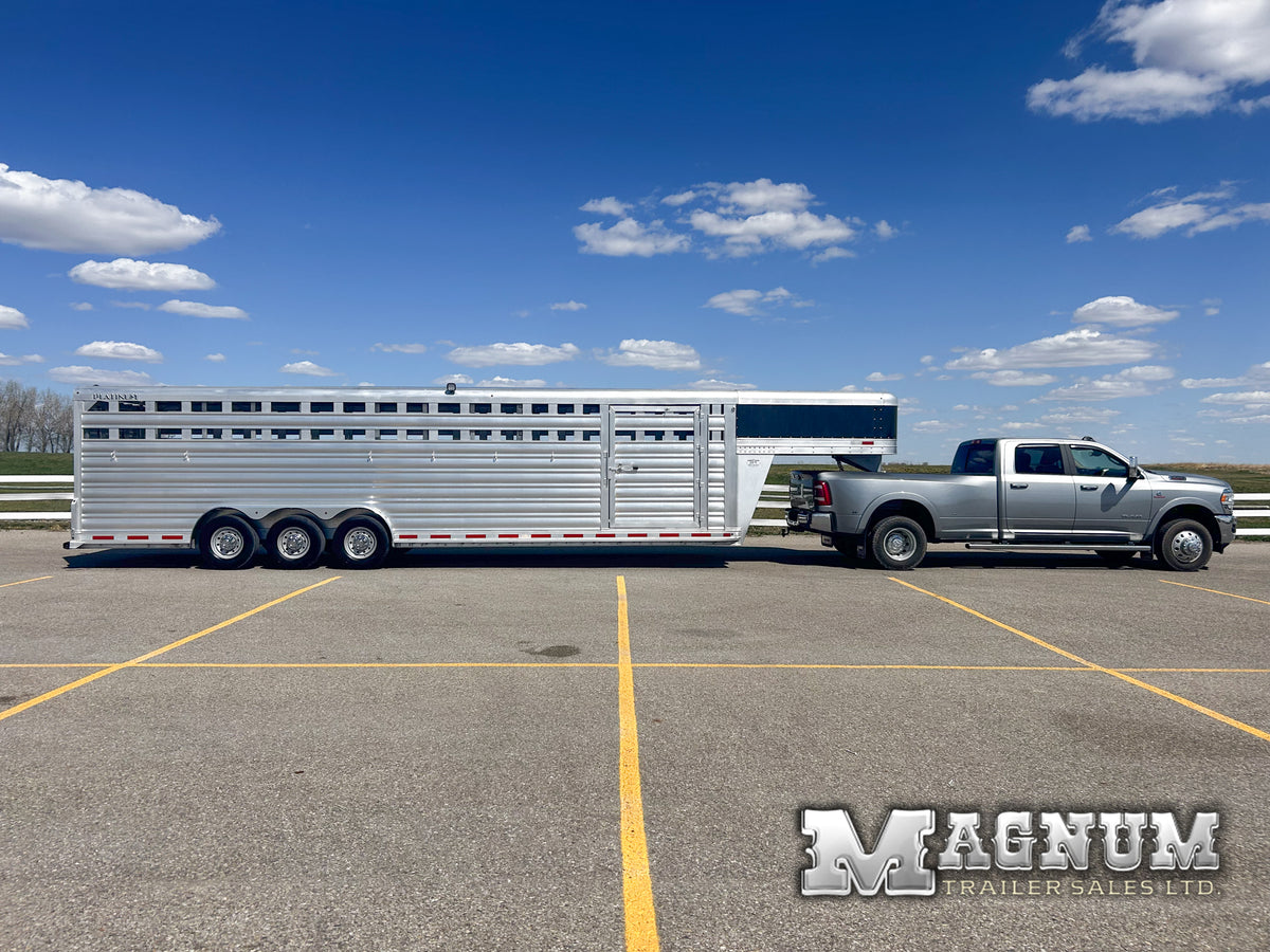 Platinum Coach 8' x 30' Gooseneck Stock Trailer *Can be Ordered ...