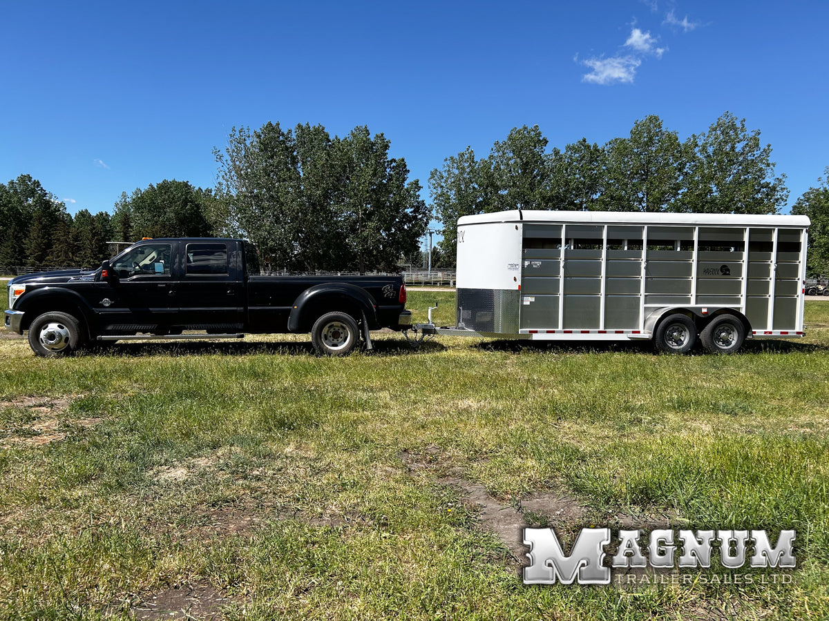 2026 Maverick 4 Horse Trailer High Side Bumper Pull – Magnum Trailer Sales